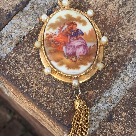 Vintage | Jewelry | Vtg Porcelain Colonial Couple Pearl Pendant Locket ...